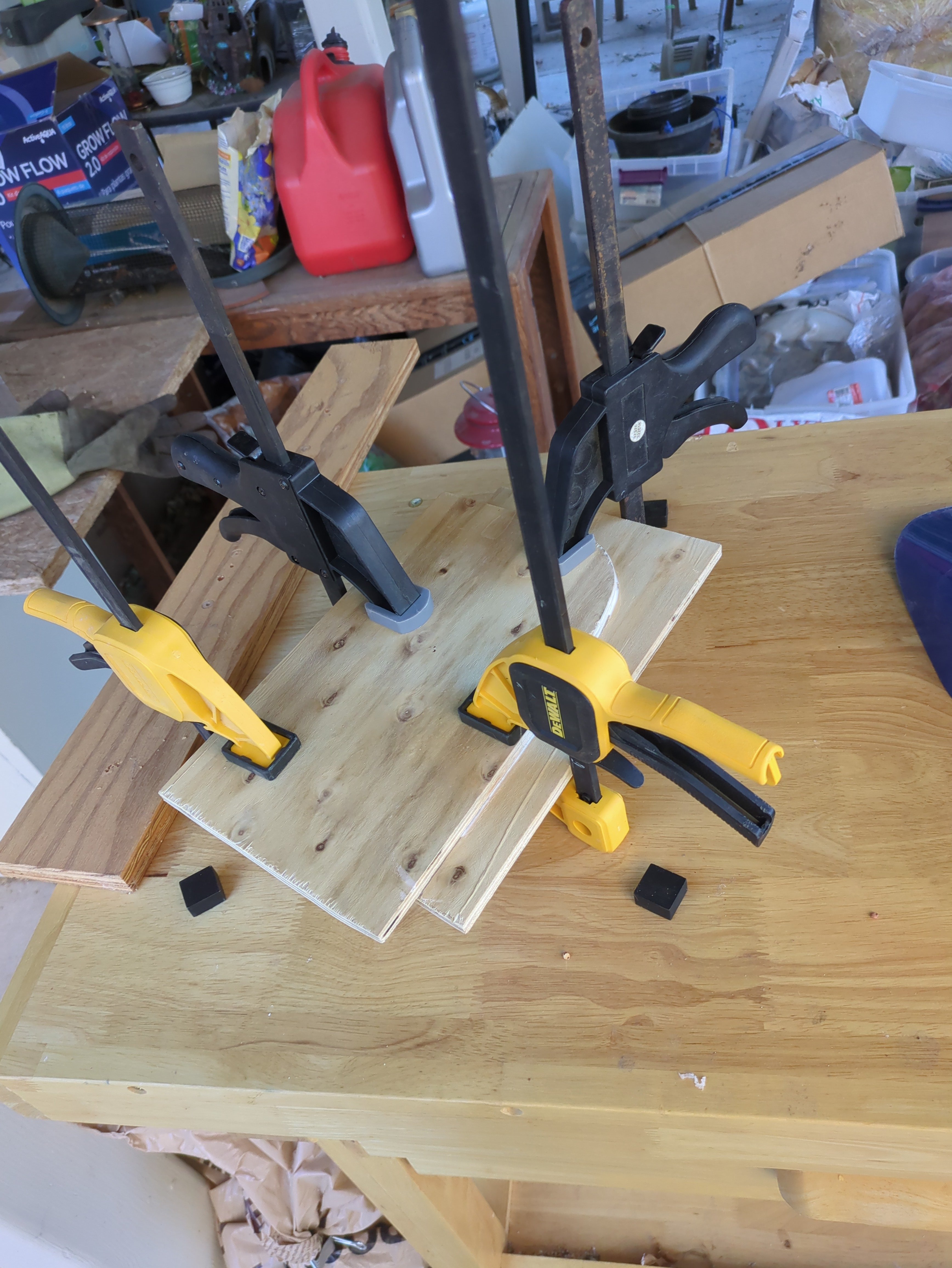 Making a Jig for Bending Railings - Roland's Ship Building Blog